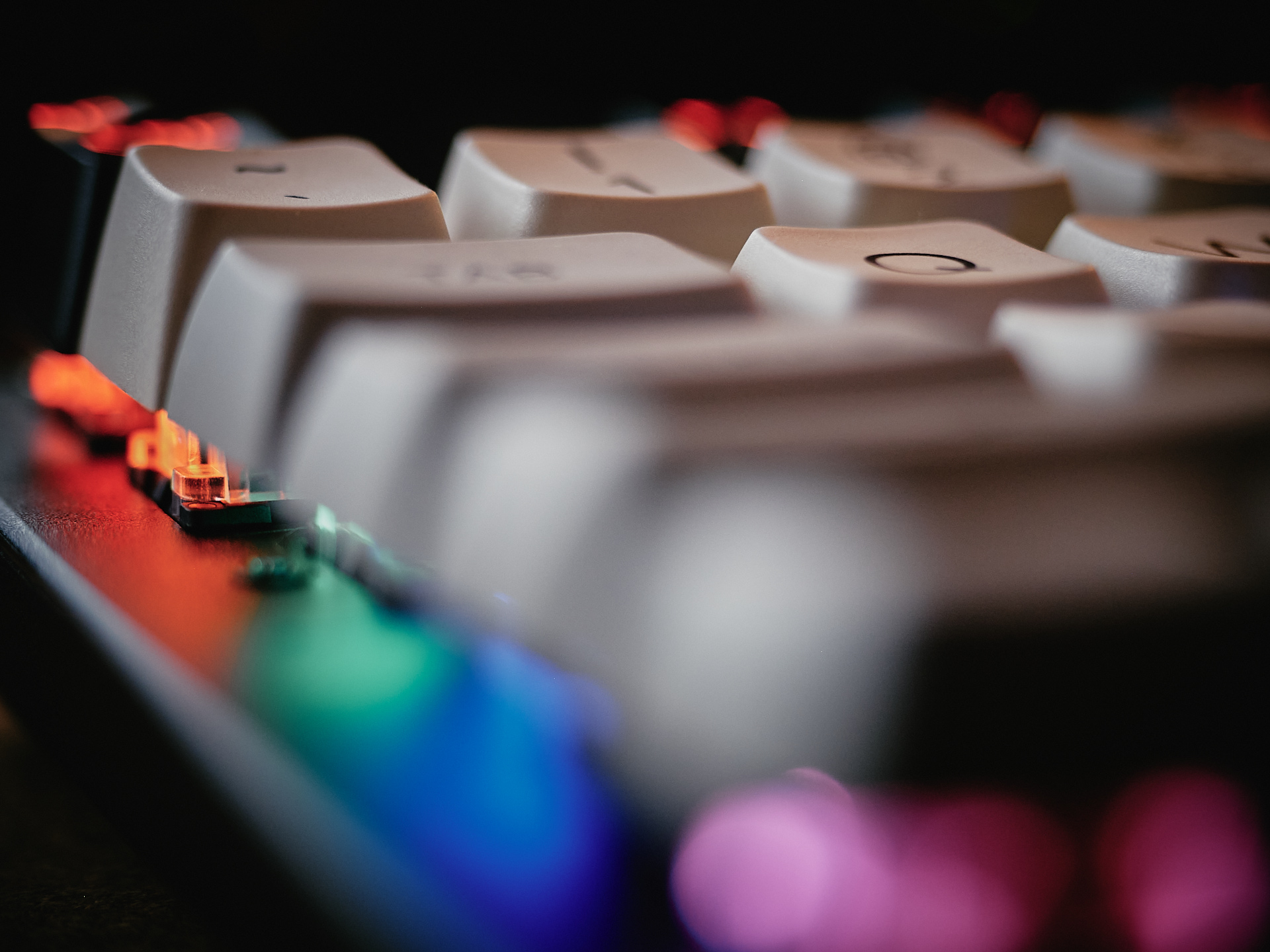 Keyboard Build: MDA profile on Linear Switches – MJ MODIFIED